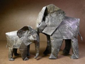 This self-taught origami artist creates awesome wildlife with paper ...