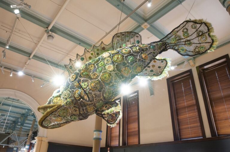 Australia’s Aboriginal Tribe is Recycling Discarded Fishing Nets Into Art