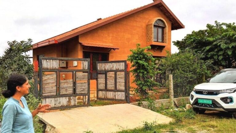 What is a Mud House? Pros and Cons of Mud Houses